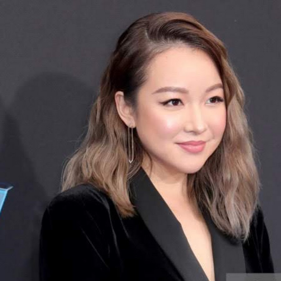 Charlet Chung - YouTube