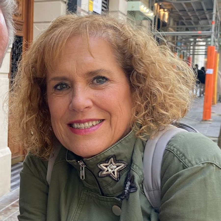 Mary Cunningham - YouTube