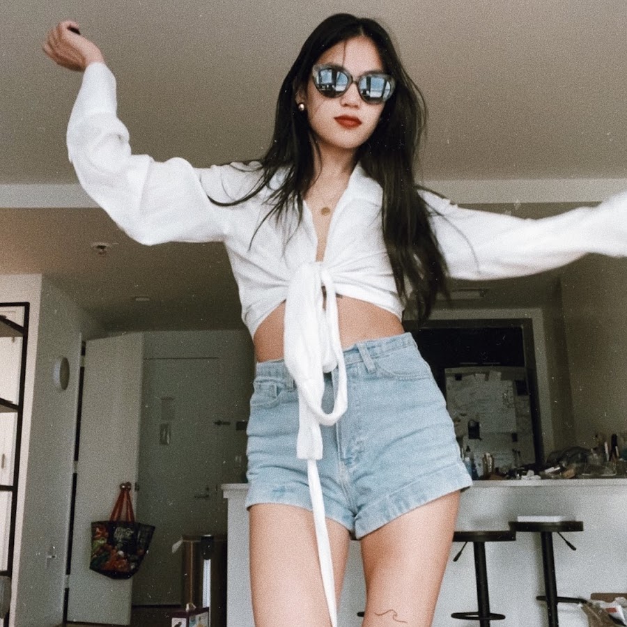 Lily Mayer - YouTube