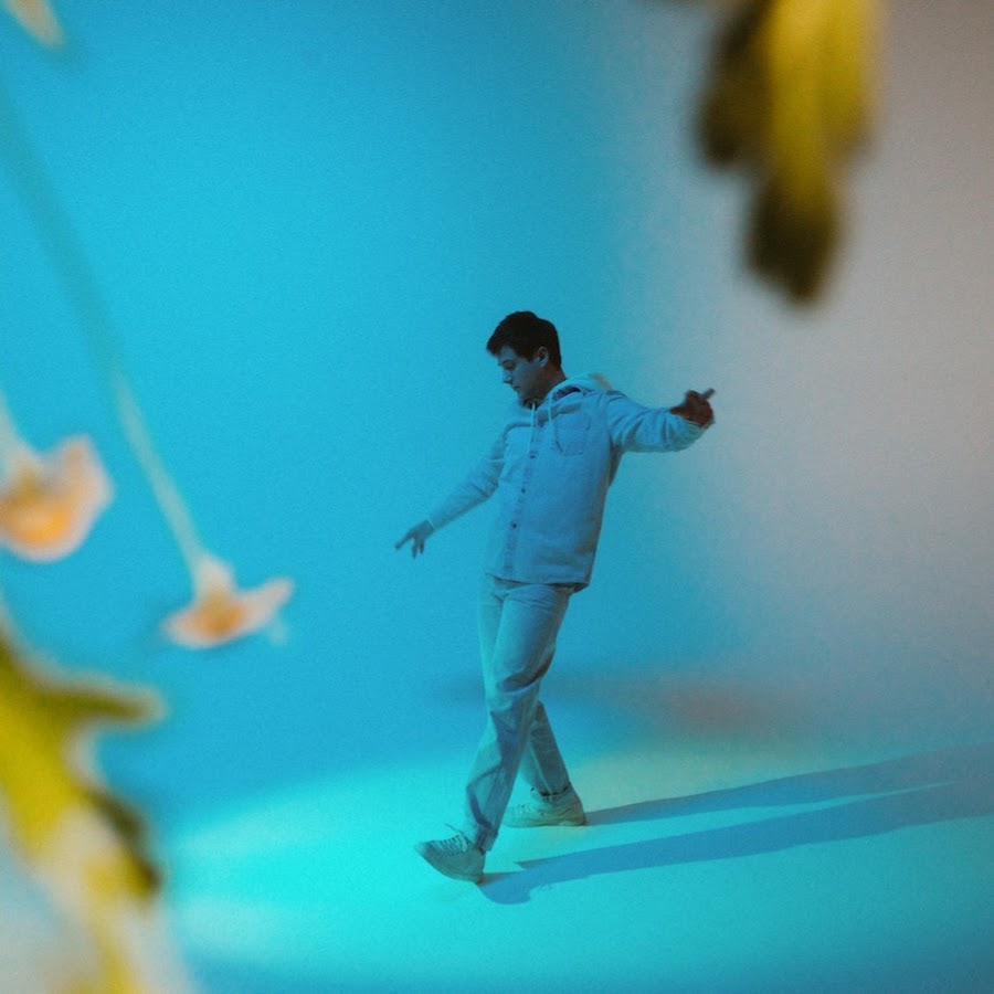 Alec Benjamin - YouTube