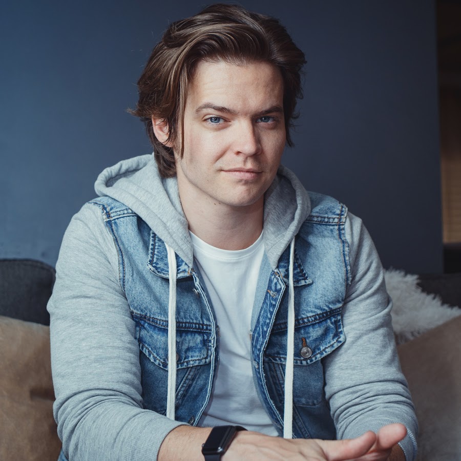 Andrew Russell - YouTube