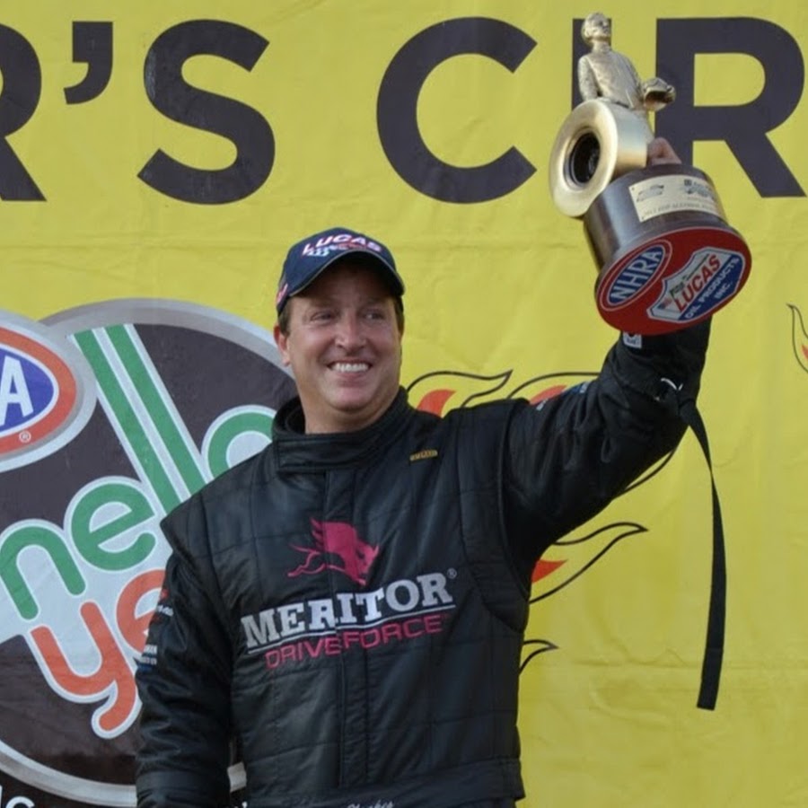 Paul Noakes Racing - YouTube