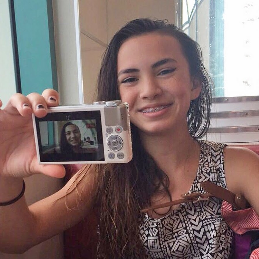 Haley Pham Vlogs - YouTube