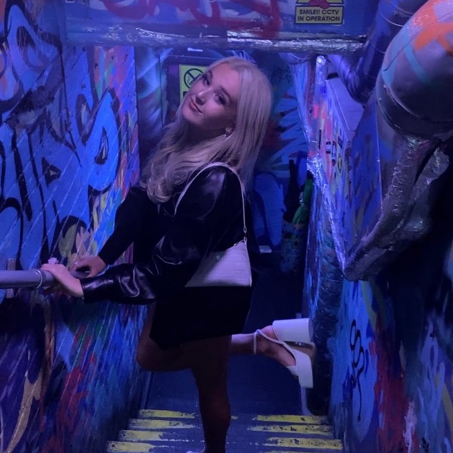 Summer Leigh - YouTube