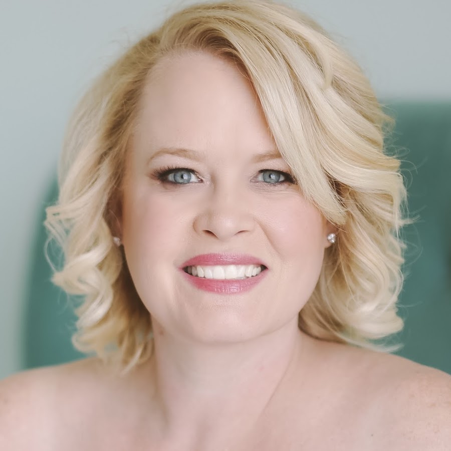 Melissa Jones - YouTube