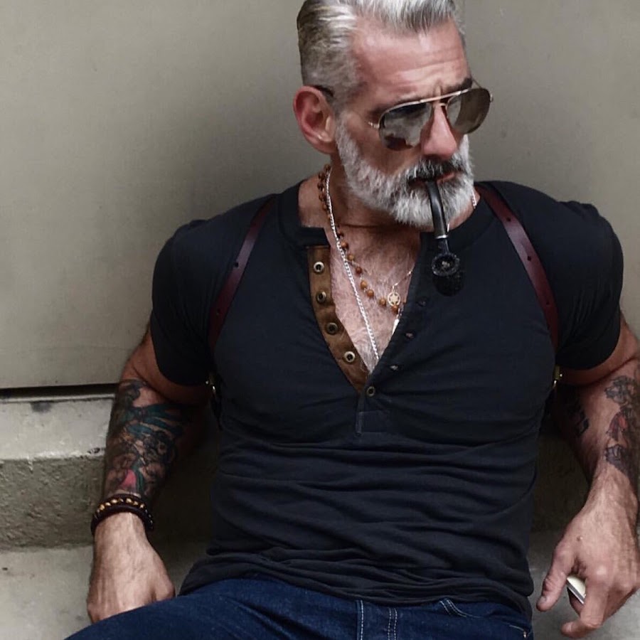 Anthony Varrecchia - YouTube