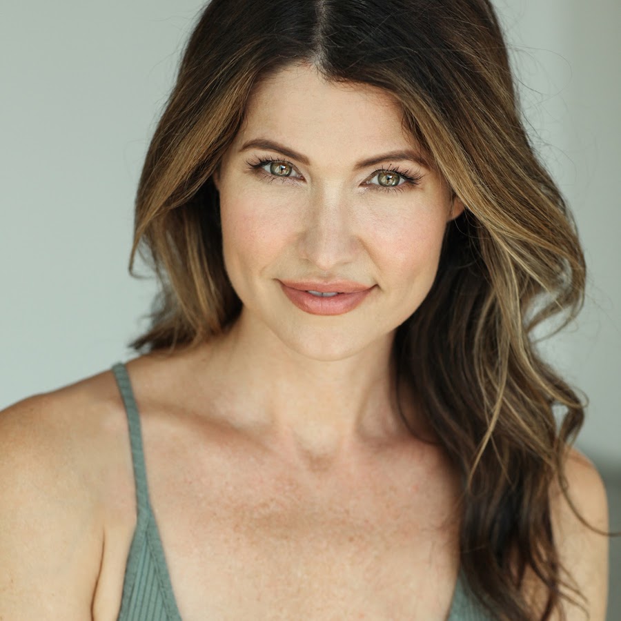 Alison Fiori - YouTube