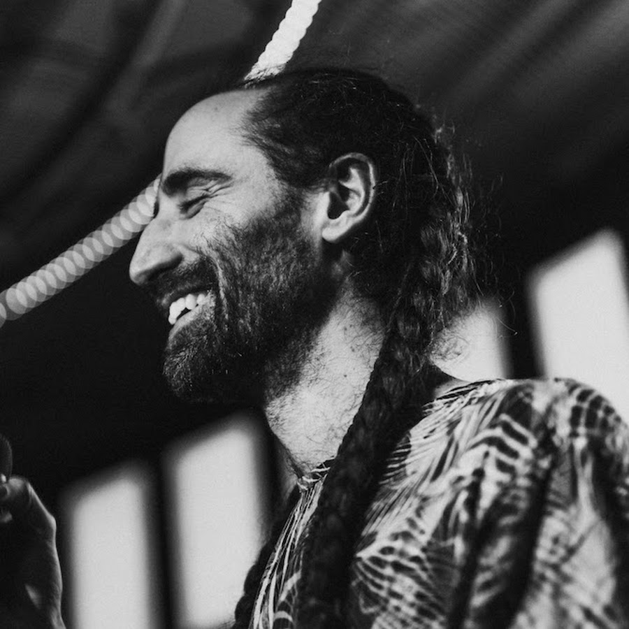 Alex Serra - YouTube