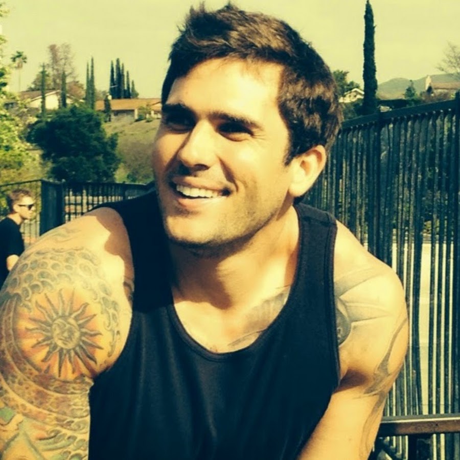 Ryan Leone - YouTube