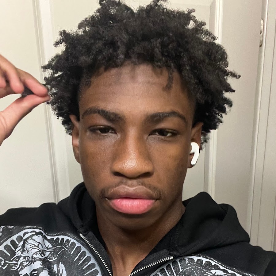 Micah Washington - YouTube