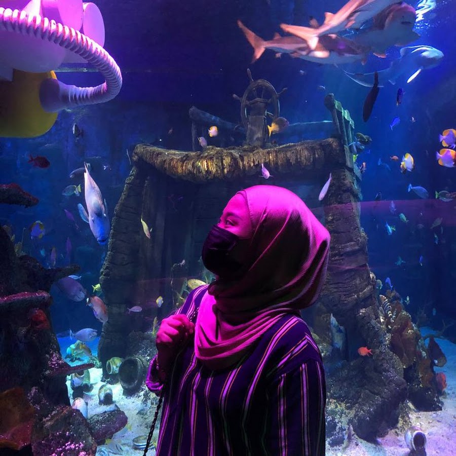 Nur Syahirah - YouTube