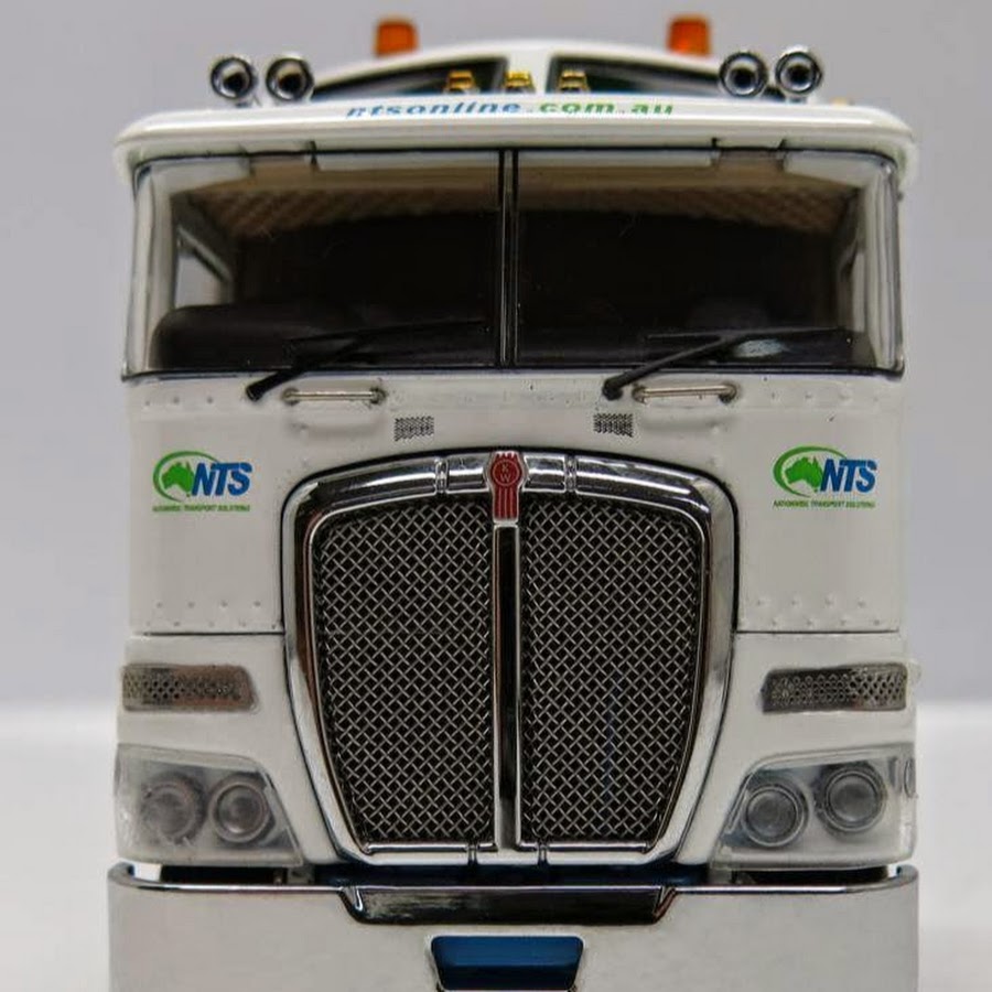 Diecast Collectors Guild, Worldwide - YouTube