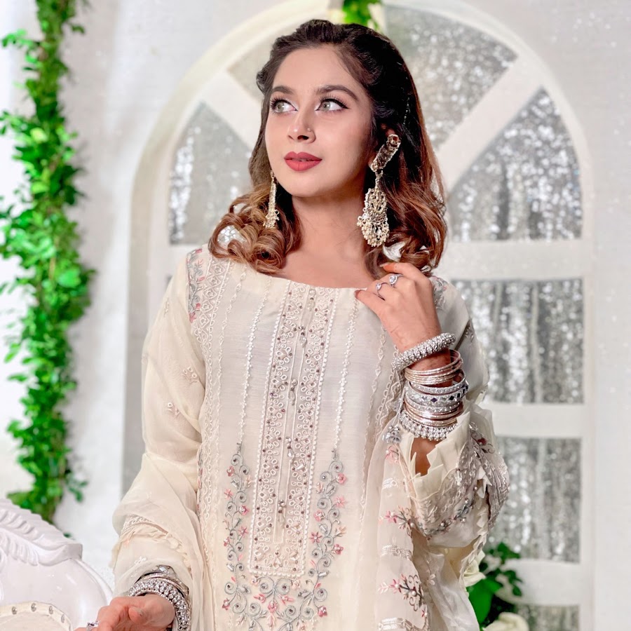 Sayeda Rownak - YouTube