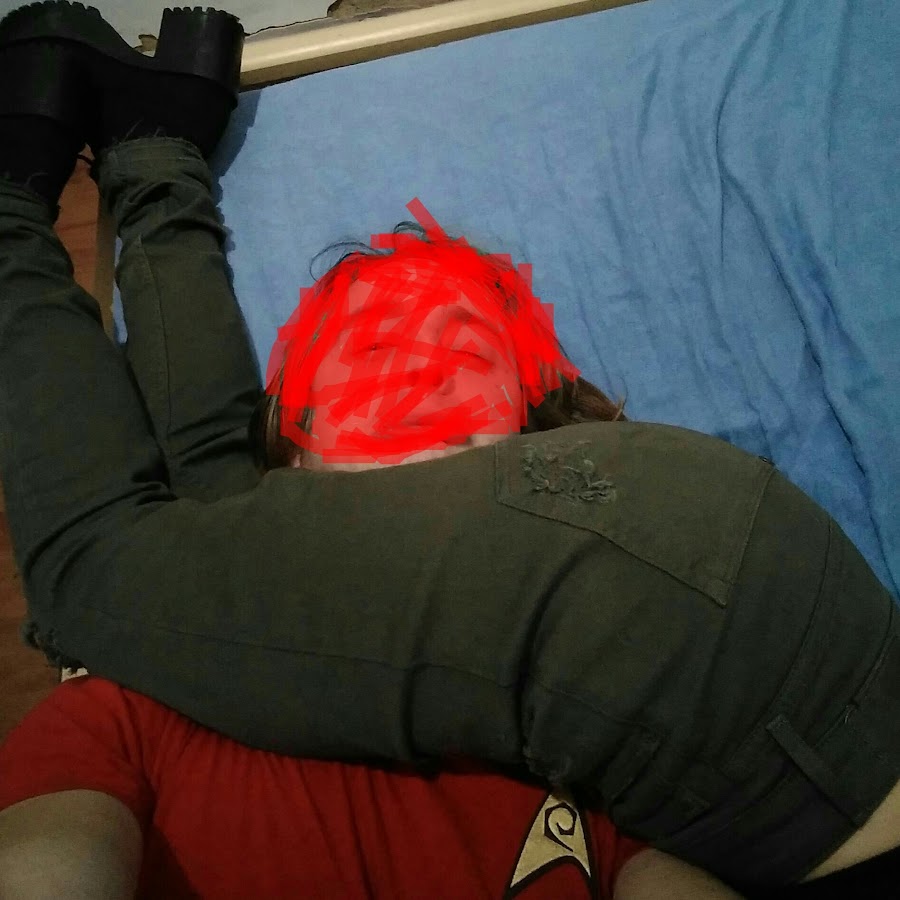 Spanish Headscissors - YouTube