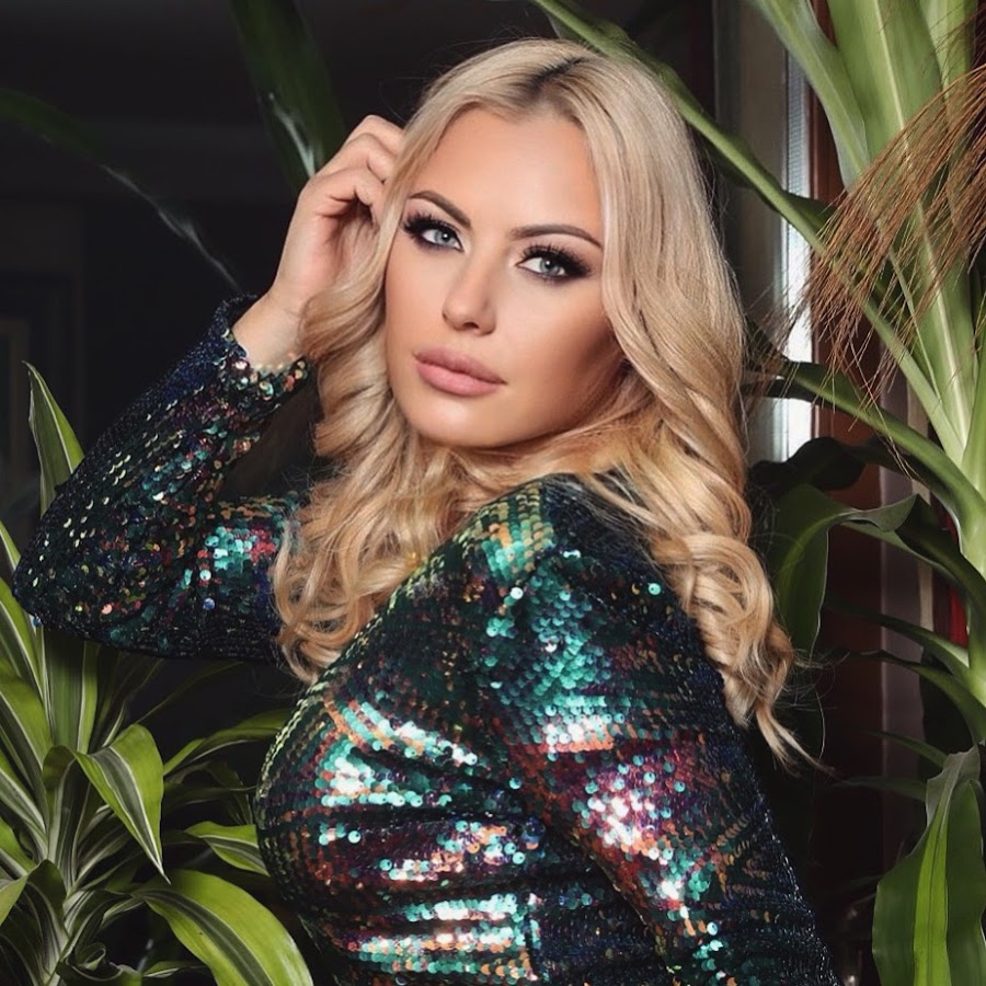 Kamelia Official - YouTube