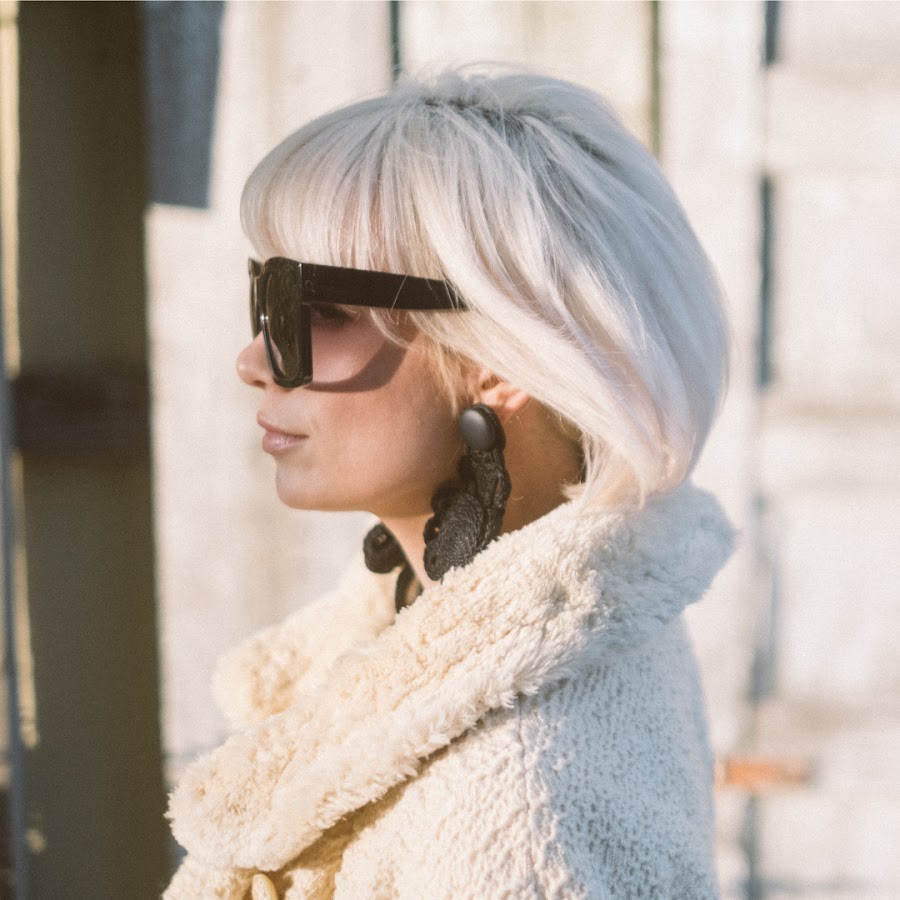 Lillie Mae - YouTube