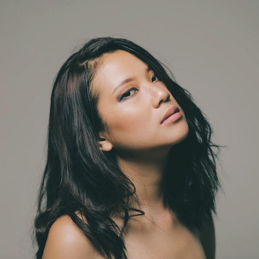 Danilla Official - YouTube