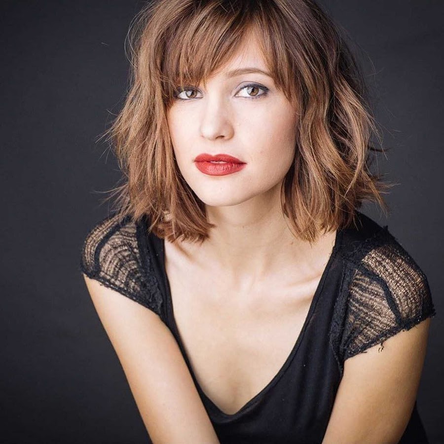 Alexia Fast - YouTube