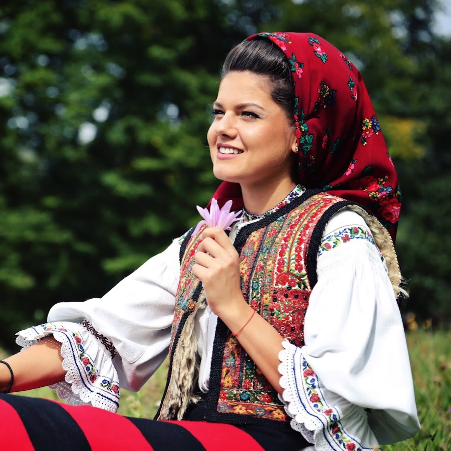 Maria Mihali - YouTube