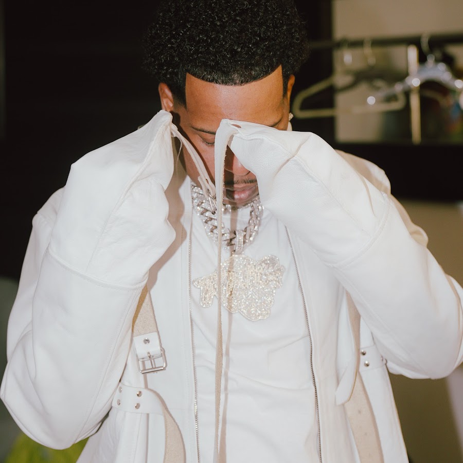 Finesse 2Tymes - YouTube