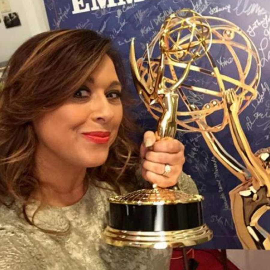 Neida Sandoval - YouTube