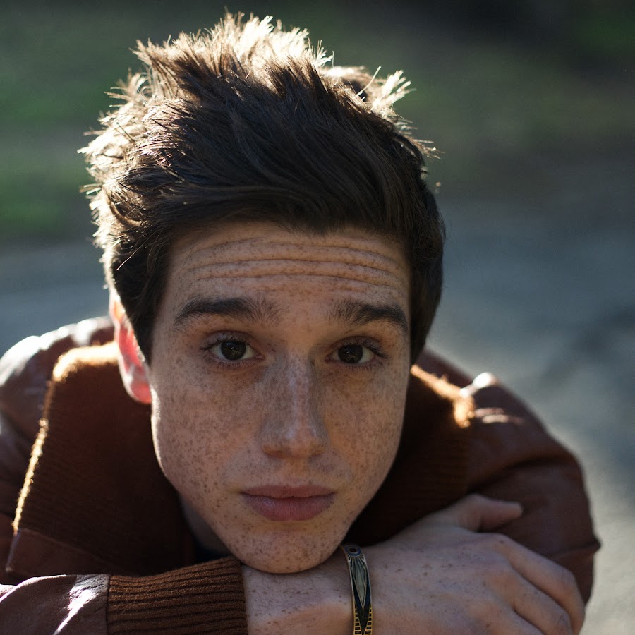 Chester Rushing - YouTube