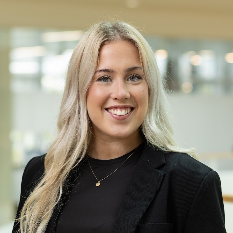 Ísabella Rós - YouTube