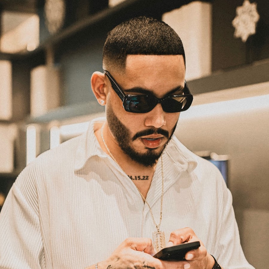 EL BORI BARBER TV - YouTube