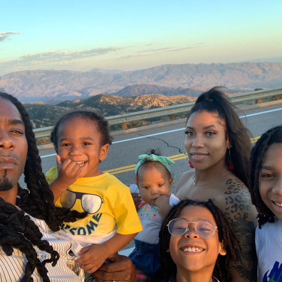 The Robinson Family Life - YouTube