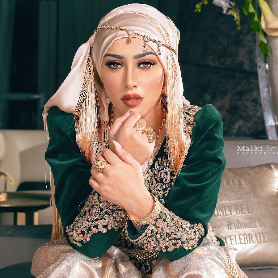 Manel Hadli Officiel - YouTube