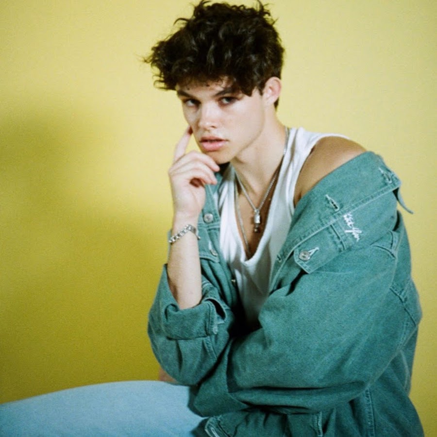 Curran Walters - YouTube