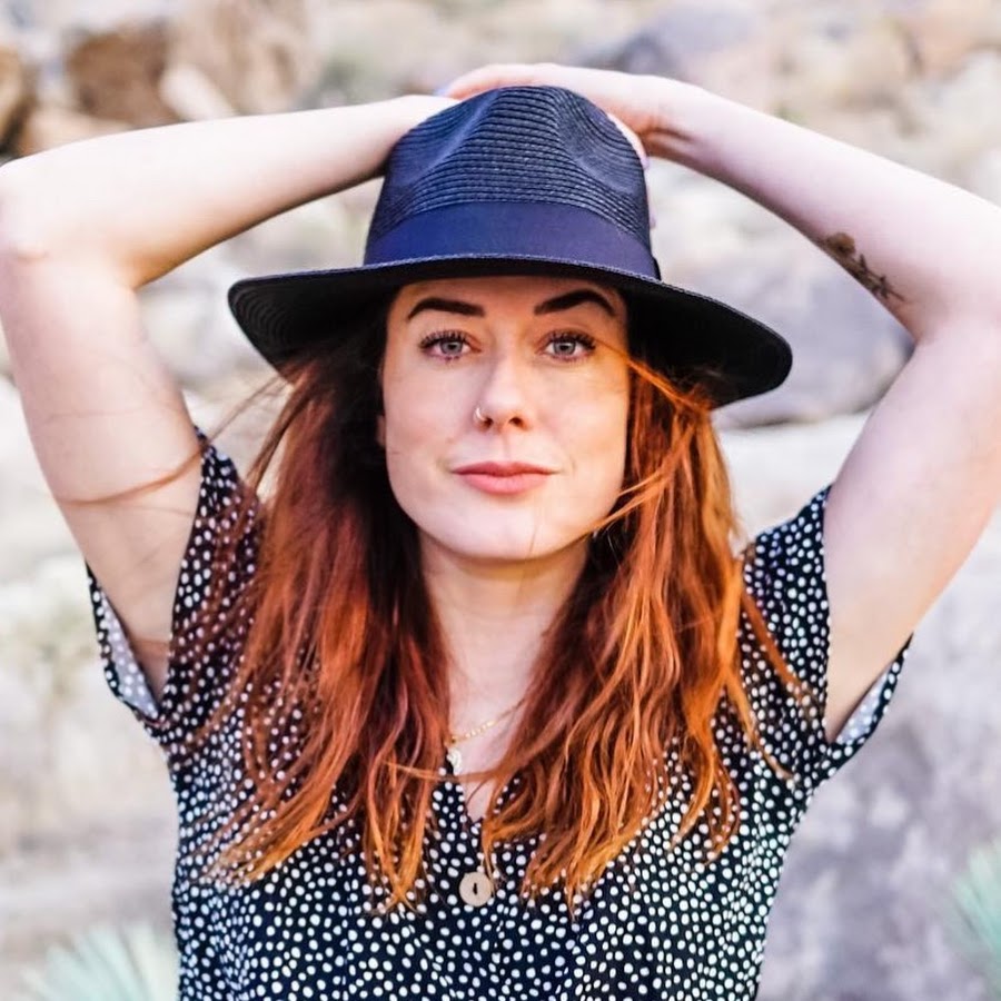 Manon Mathews - YouTube