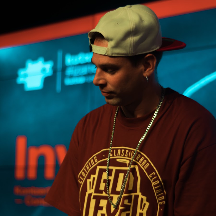 Invert oficial - YouTube