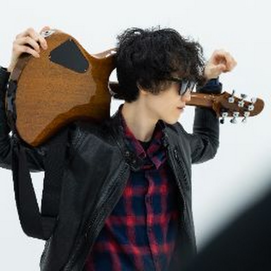 Gyato Guitarist - YouTube