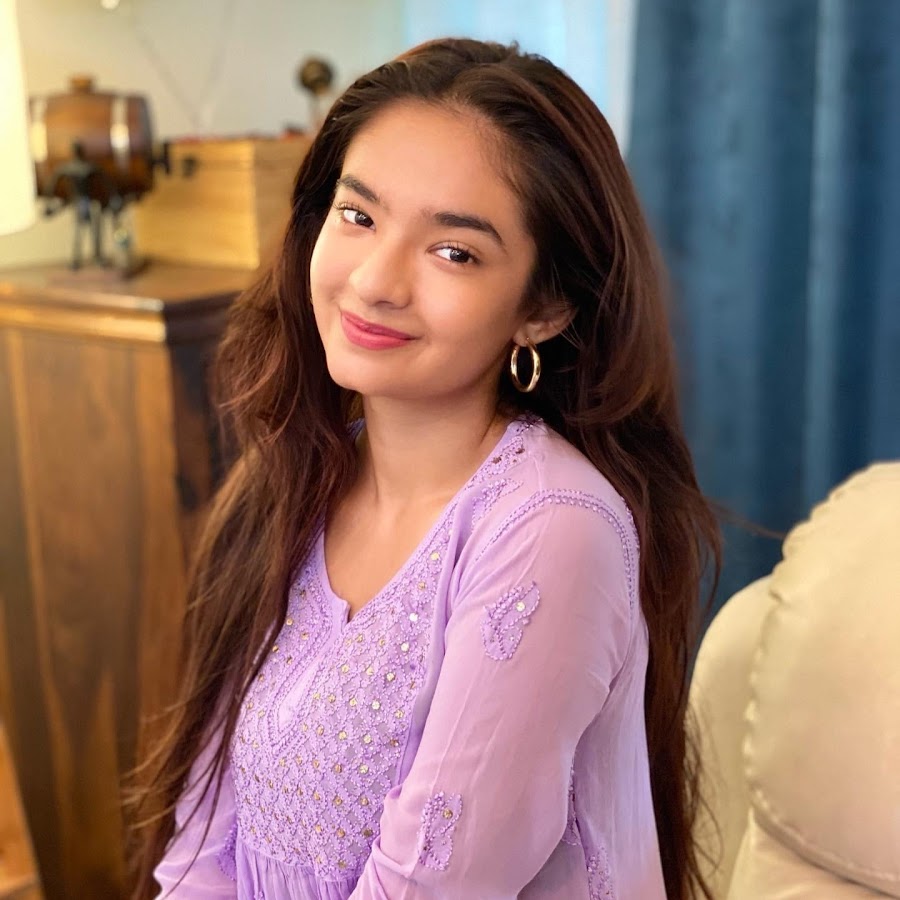 Anushka Sen - YouTube