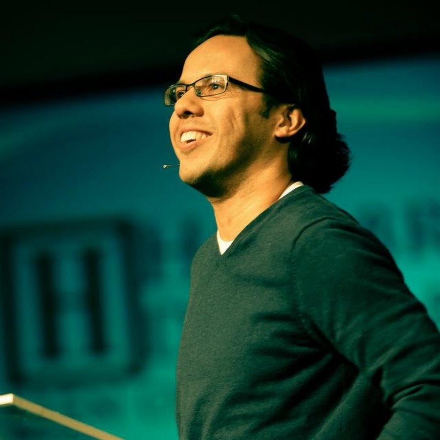 Samuel Rodriguez - YouTube