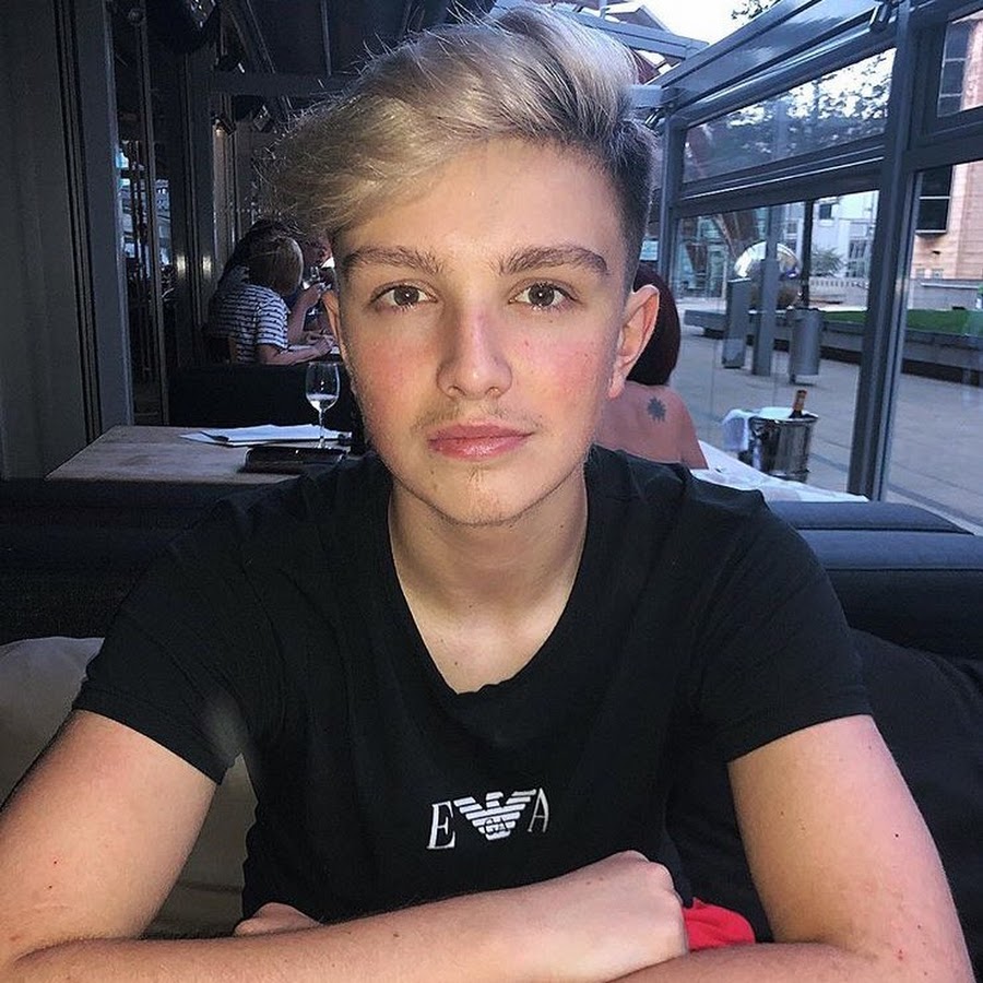 Morgz Fan - YouTube