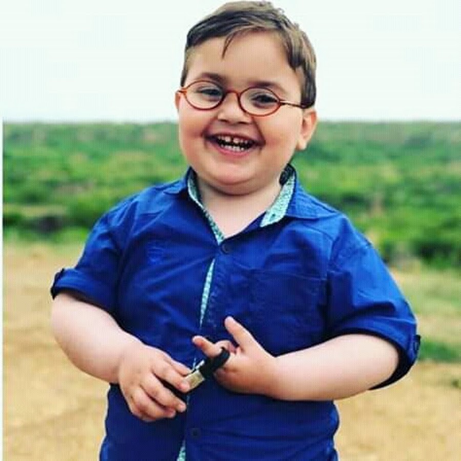 cute pathan Ahmed shah official - YouTube