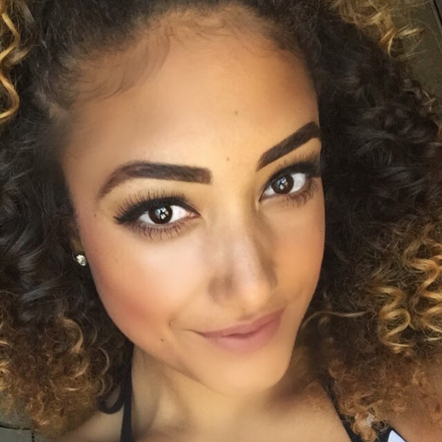 Ali Elliott - YouTube