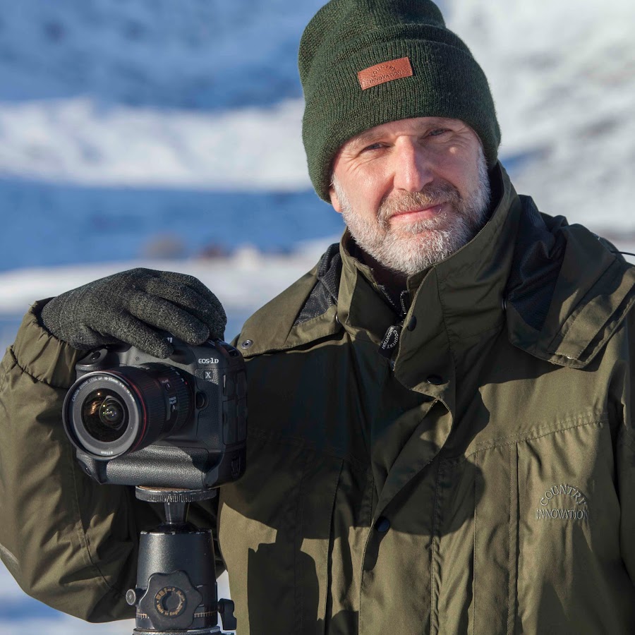 Simon Booth - YouTube