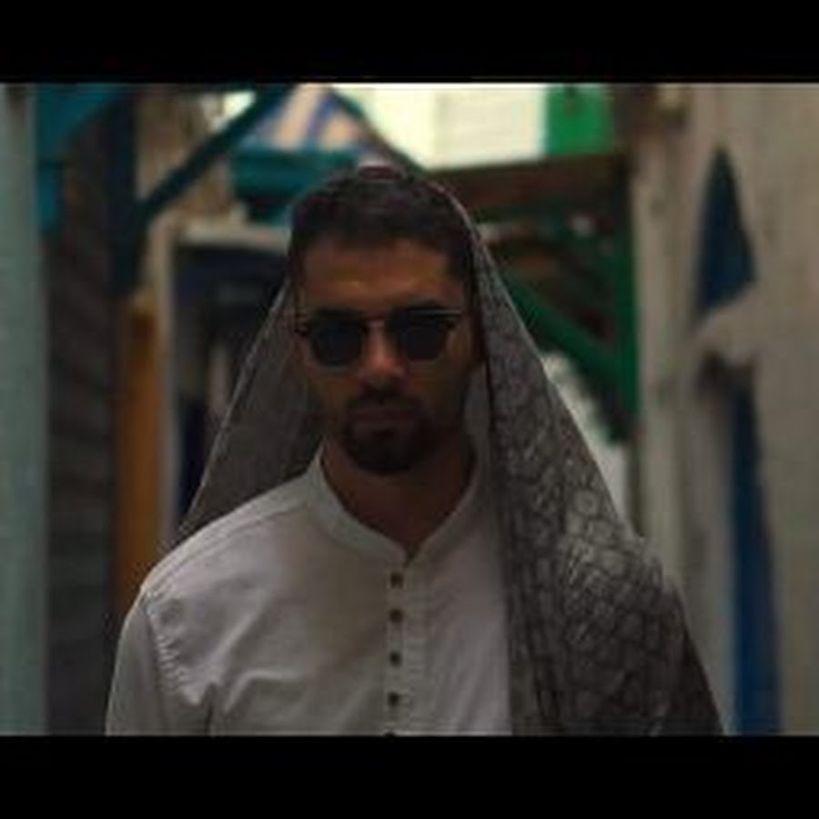 Ghost man Official - YouTube