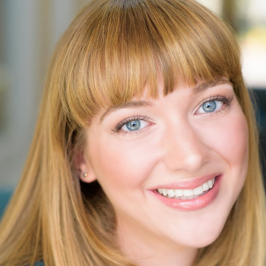 Kelly Nicole - YouTube