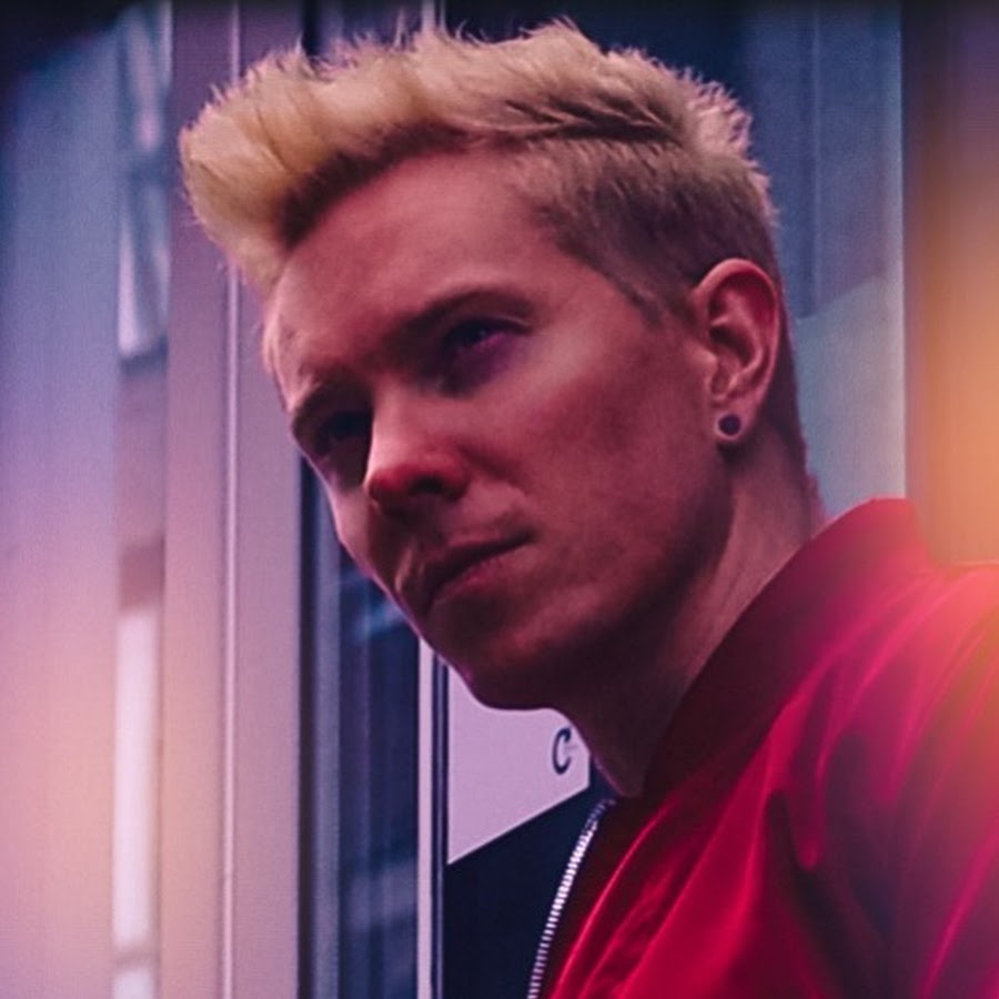 Adam Lundgren - YouTube