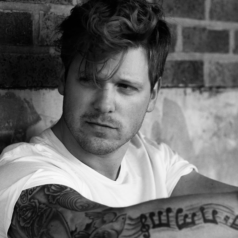 Aleksander With - YouTube