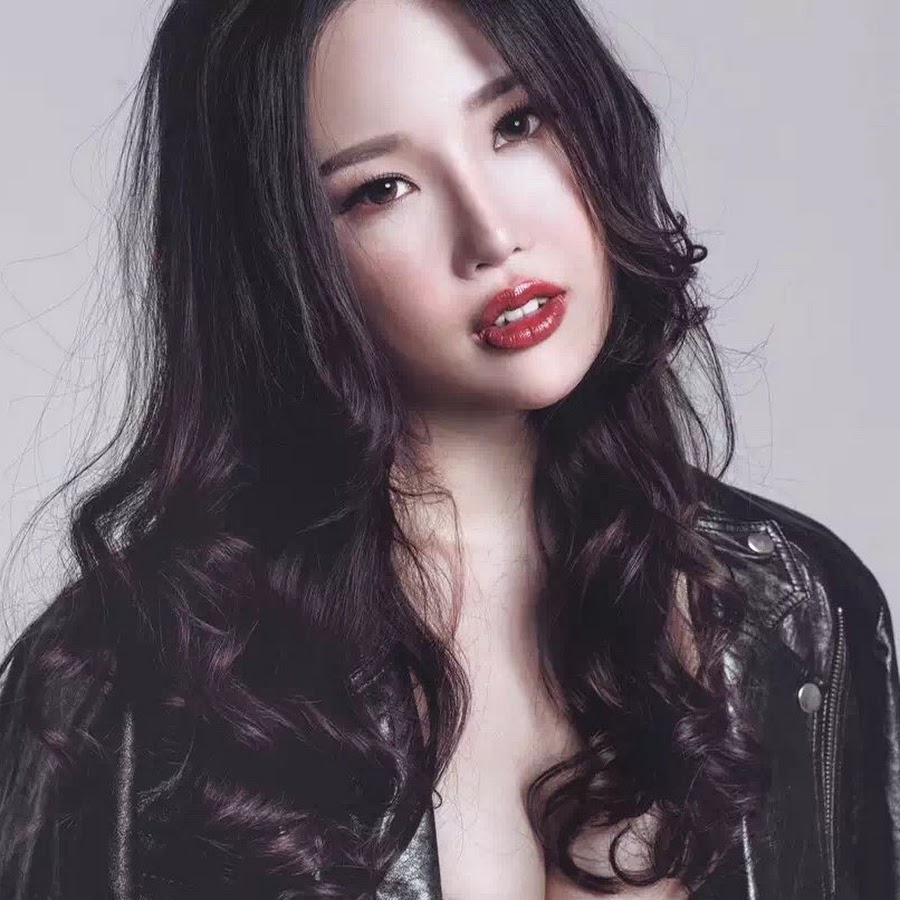anita chui official - YouTube