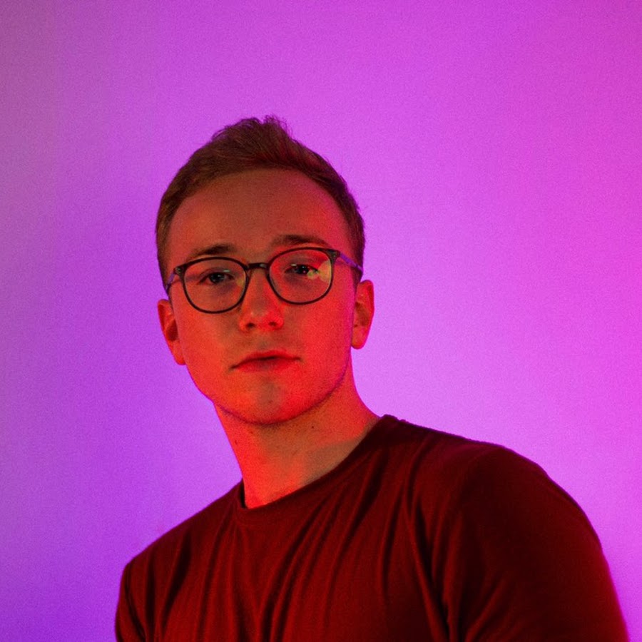 Jonathan Hoyle - YouTube