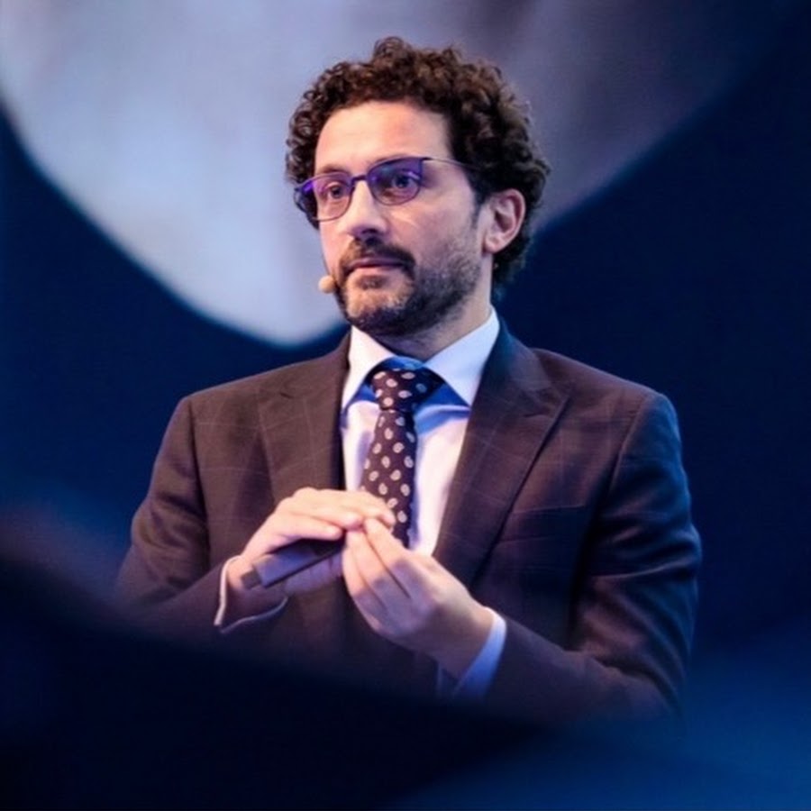 Dr. Rafa Piñeiro - YouTube