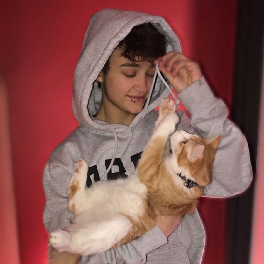 Justin Blake - YouTube