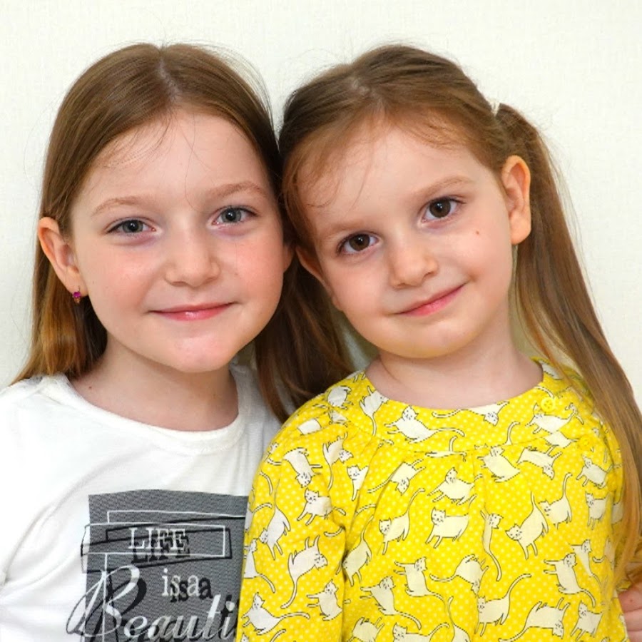 Sofia Show & Like Sara - YouTube