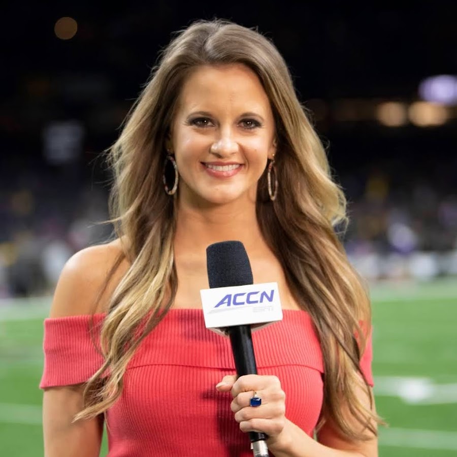 Kelsey Riggs - YouTube